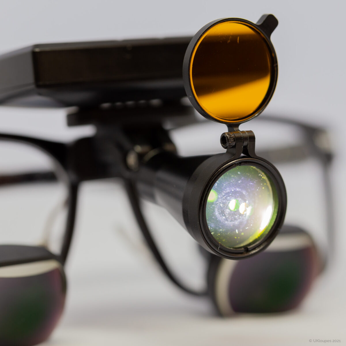 Wireless LED Light Unit for Loupes | ProLyte V3 | Dentist | Surgical Lamp